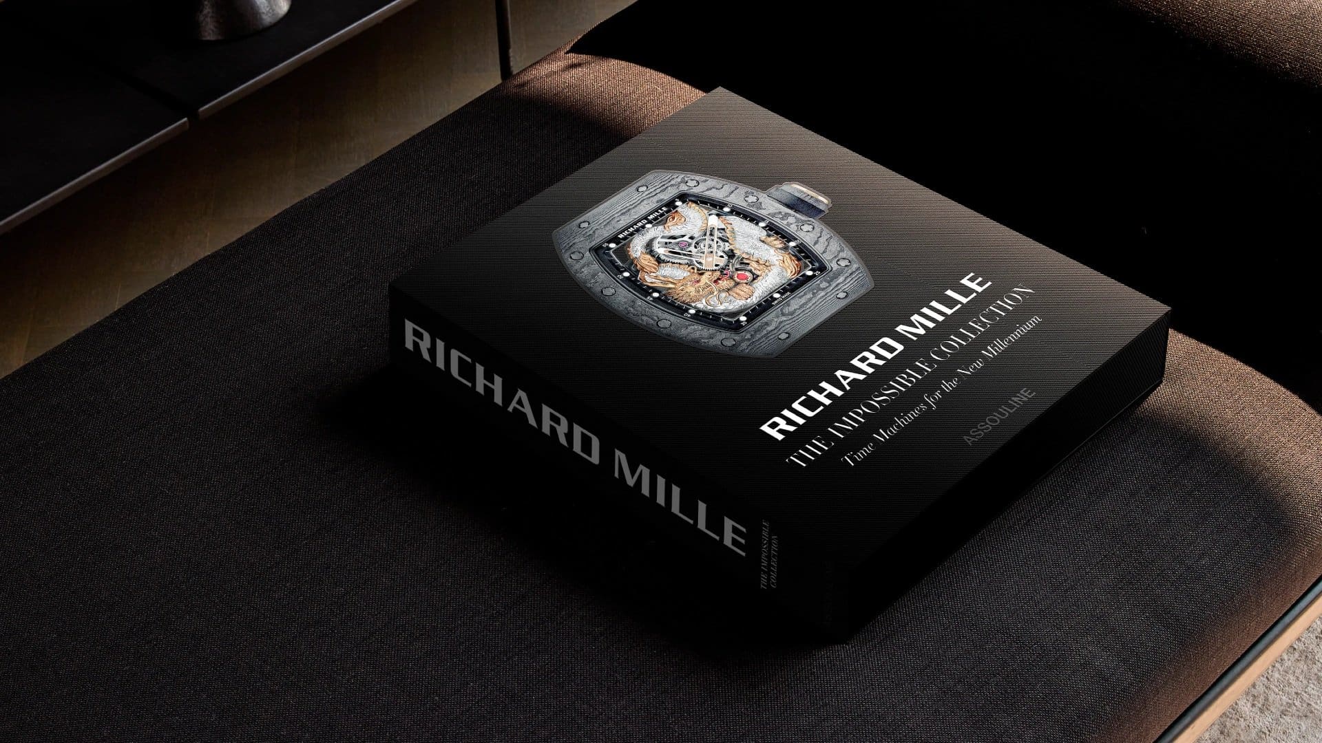 Richard Mille devine legendă într-o carte de lux unică